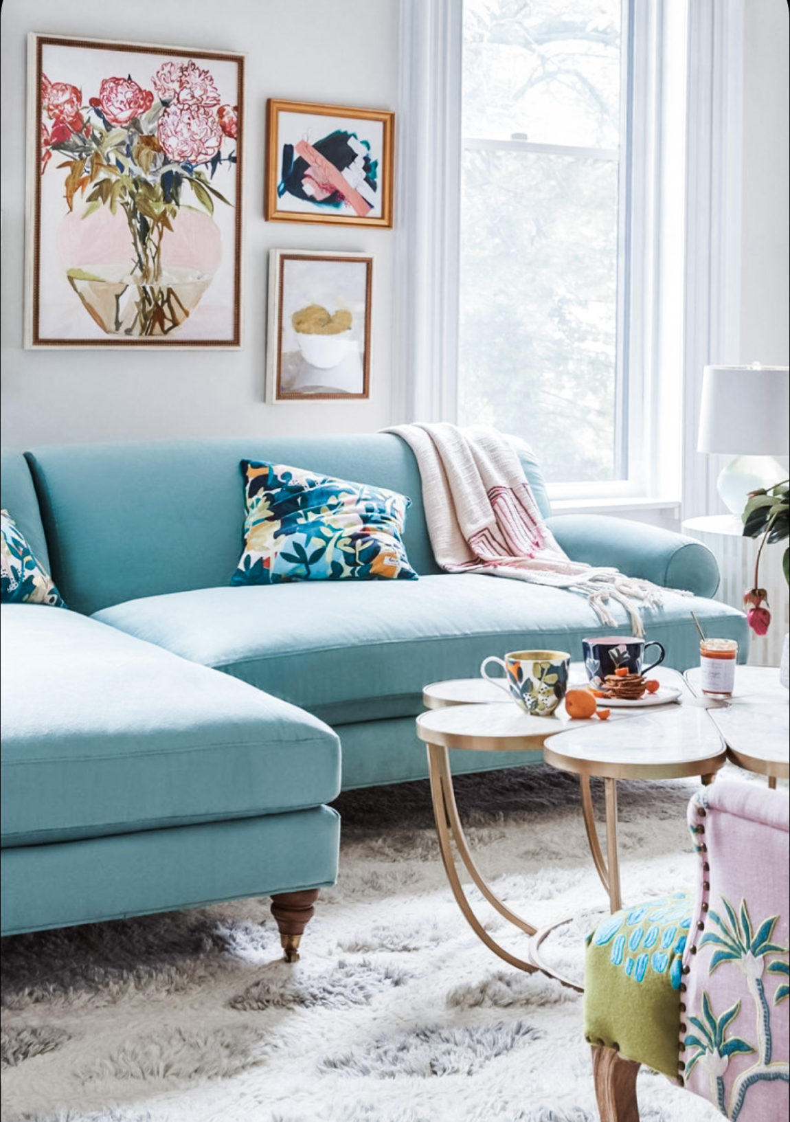 The Prettiest Living Room Coffee Tables - DIY Darlin'