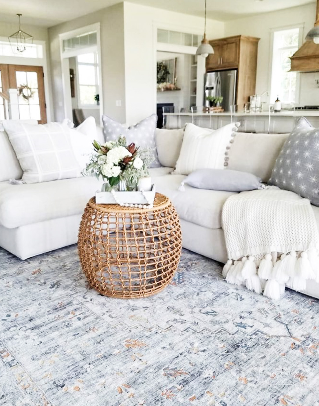 The Prettiest Living Room Coffee Tables - DIY Darlin'