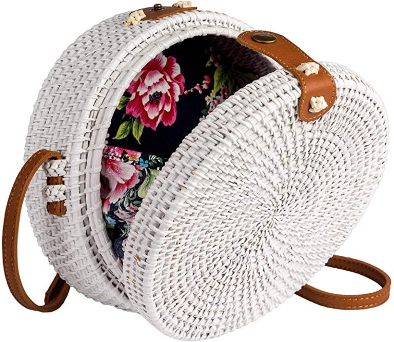 Must-Have Trendy Woven Summer Bags - DIY Darlin'